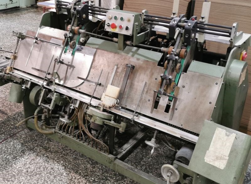 Used Kolbus KB 400 end sheet tipping year 1986 | PressCity