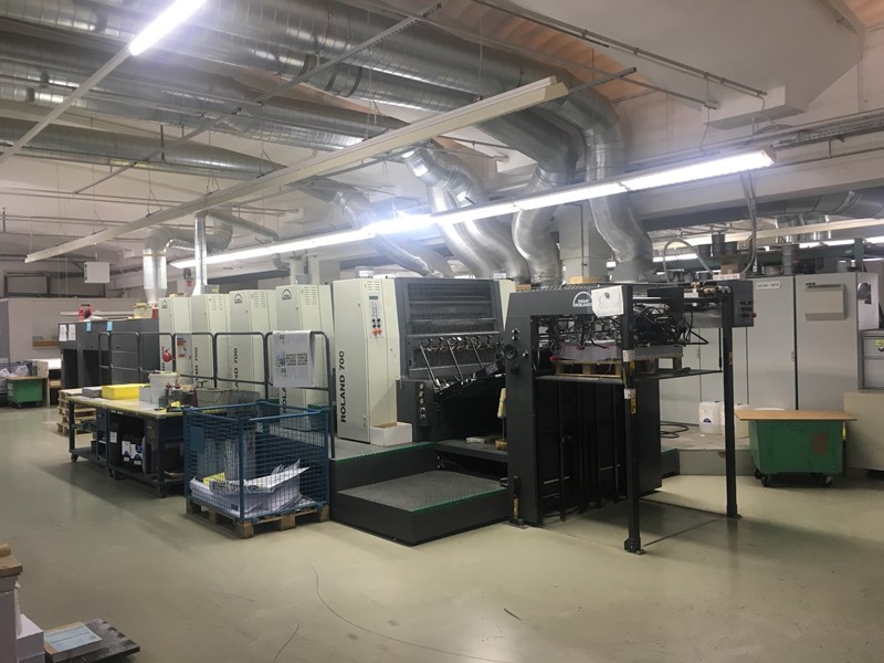 4 color Used Man Roland R 704 3B LV | PressCity