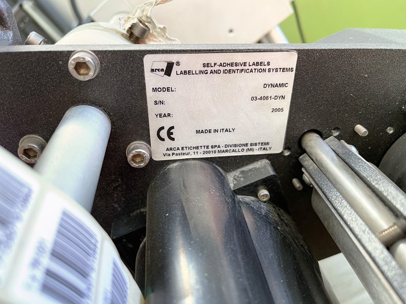 Used Arca Dynamic Dynamic automatic industrial labeling machine year ...