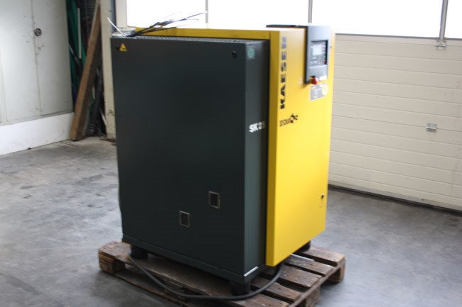 Used Kaeser SK25 / TCH22 compressed air installation year 2011 | PressCity