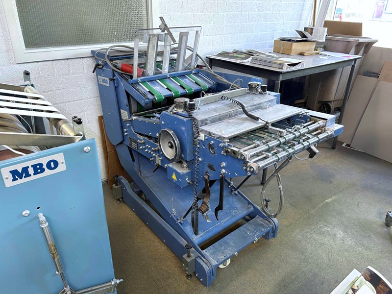 Used MBO FA 46 ME vertical stacker year 2005 | PressCity