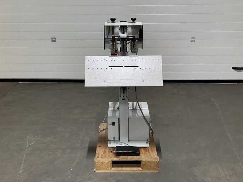 Used Nagel Multinak S 2-head stitching machine | PressCity