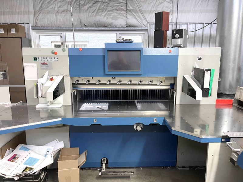 Used Perfecta 132 TS paper cutting system year 2009 | PressCity