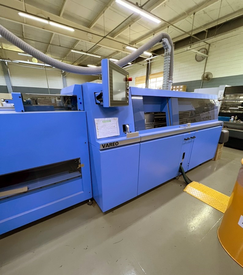Used Müller Martini Vareo PUR + Infinitrim year 2020 | PressCity