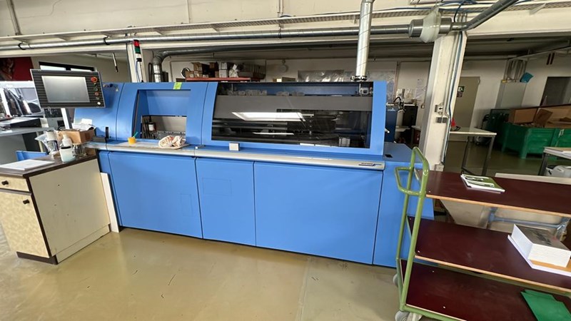 Used Muller Martini Vareo PUR + Polar BC 330 Trimmer year 2017 | PressCity