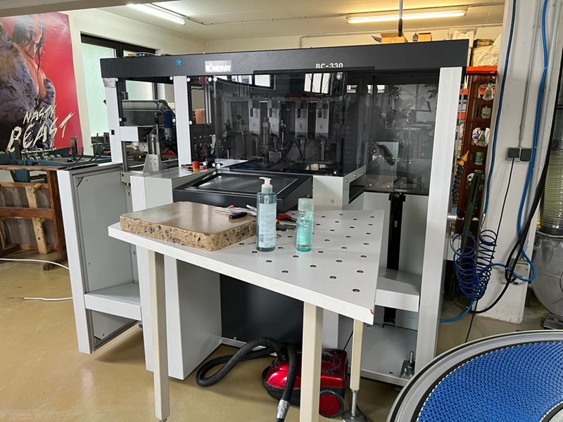 Used Muller Martini Vareo PUR + Polar BC 330 Trimmer year 2017 | PressCity