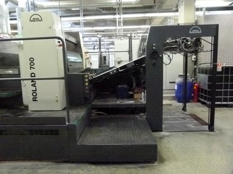 Used Manroland ROLAND 700 3B UV Coating press year 2003 | PressCity