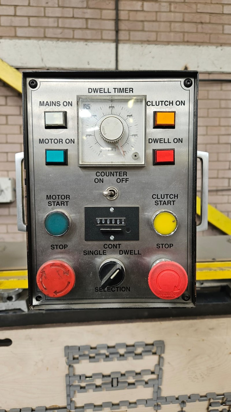 Crosland VK Clam Shell Die Cutter | Care Graphic Machinery Ltd