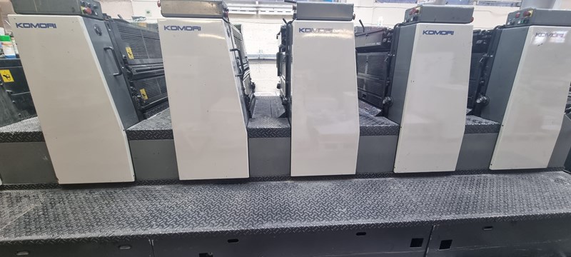 5 color Used Komori Lithrone L526 ES year 2002 | PressCity