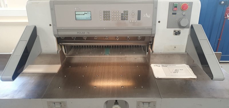Used Polar 78 E Guillotine year 1995 | PressCity