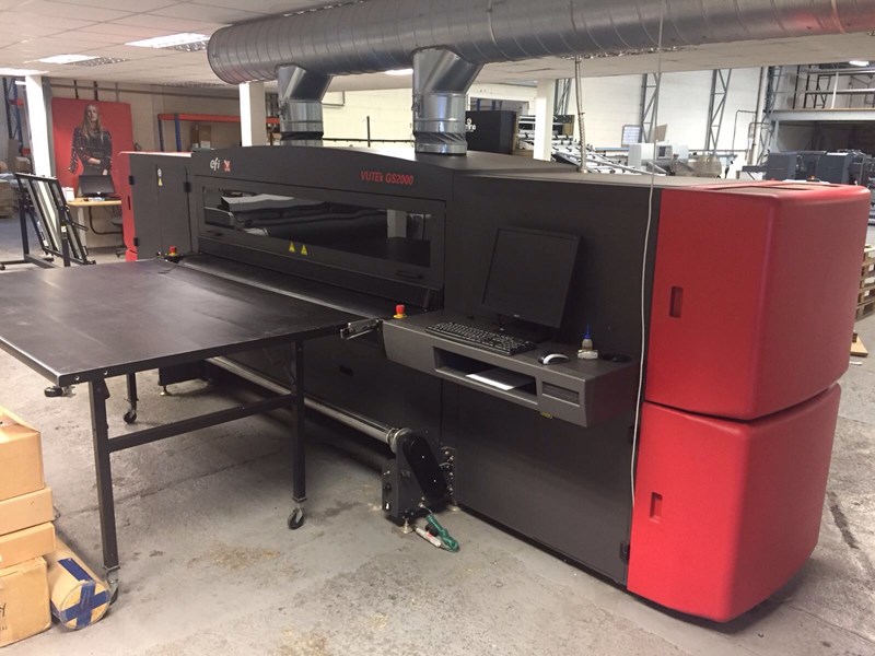 Used EFI Vutek GS2000 UV Printer | PressCity