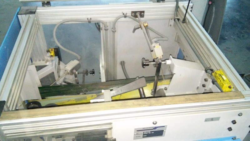 Used Müller Martini Reversing conveyor belt year 2003 | PressCity