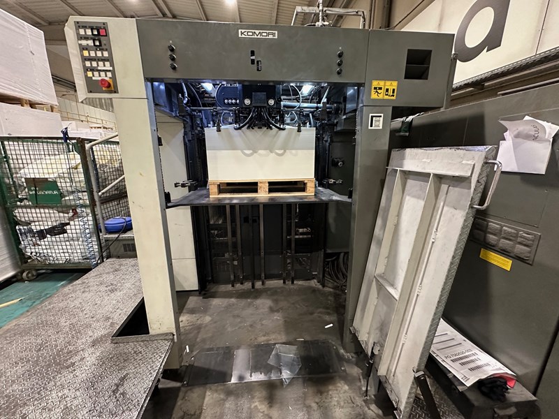 8 color Used Komori Lithrone LS 840P+CX LED UV (Hybrid) year 2006 ...