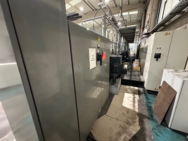 8 color Used Komori Lithrone LS 840P+CX LED UV (Hybrid) year 2006 ...