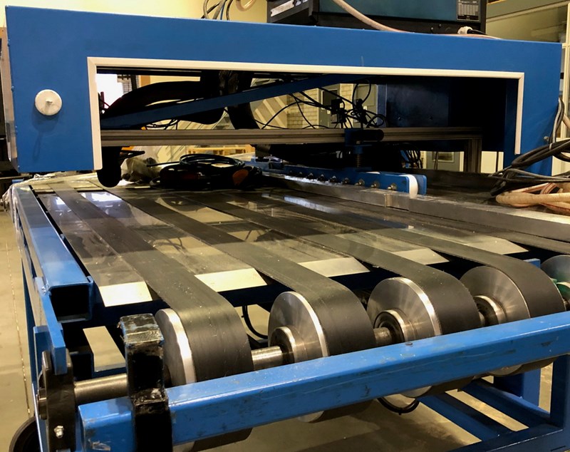 Used Nordson Hotmelt gluer 4x straight line year 1998 | PressCity