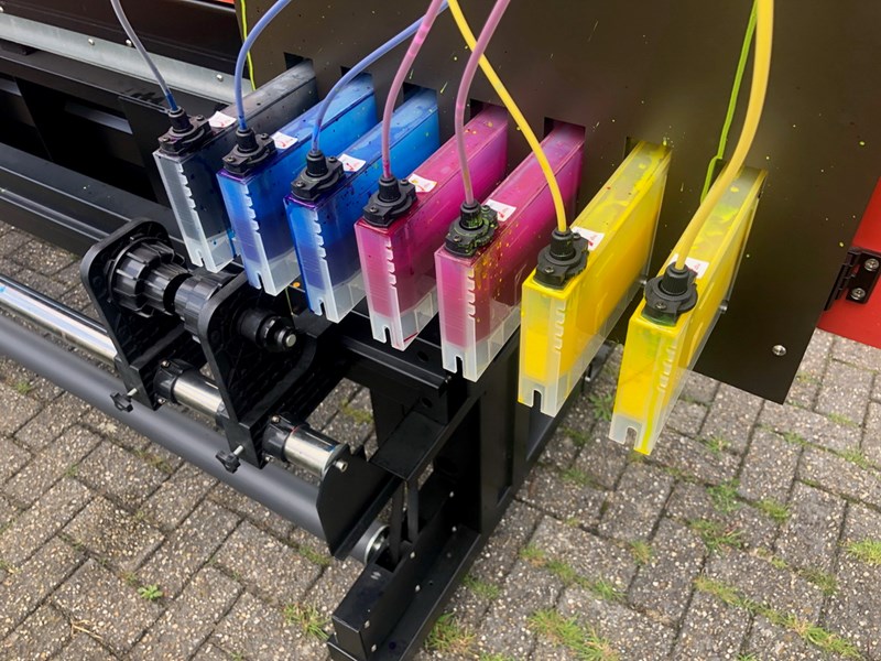 Utilisé WitColor Ultra 9100 (320cm) Eco-Solvent banner printer year ...