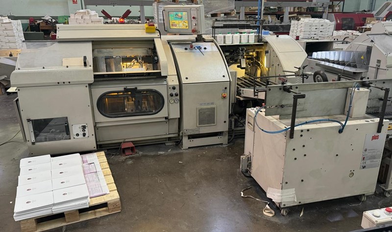 Used Meccanotecnica Multiplex with 2 Aster 220 SA sewing machines year ...