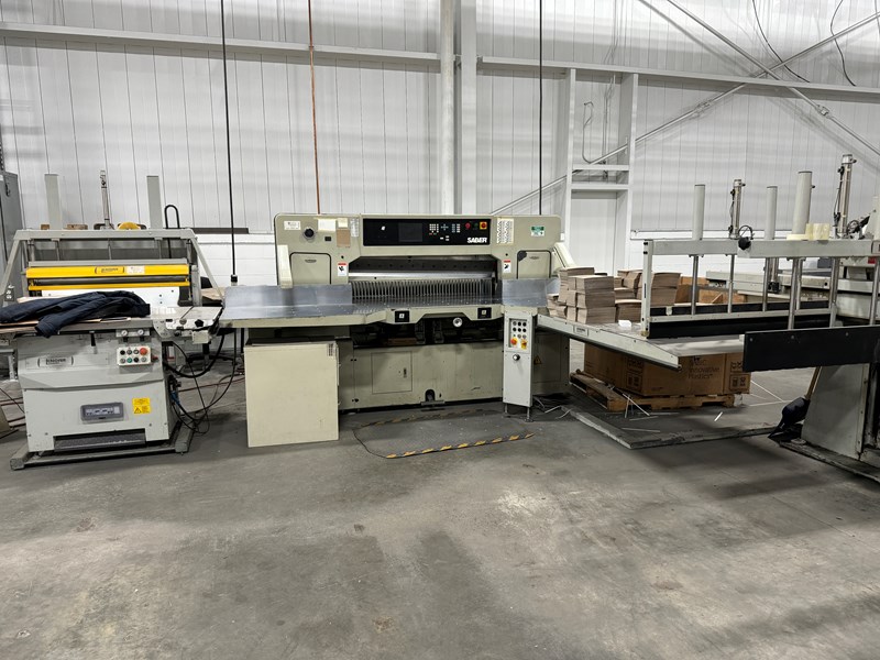Used Saber 137 54" paper cutting system year 2003 | PressCity