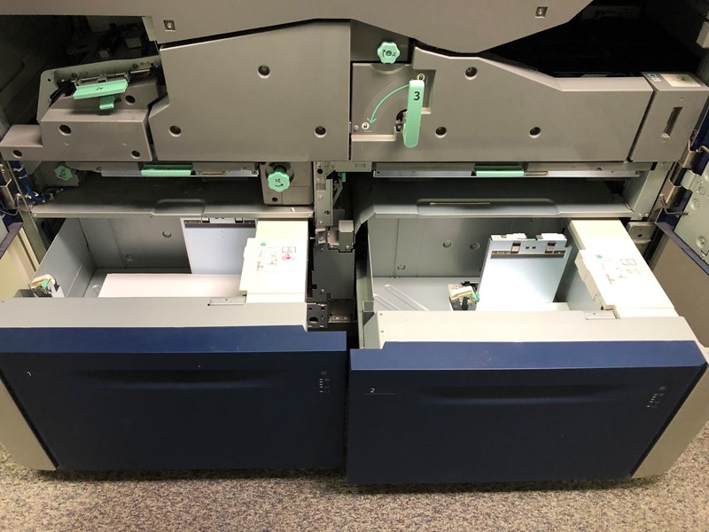 Used Xerox XC800 5 color digital printing press with Full width Array ...
