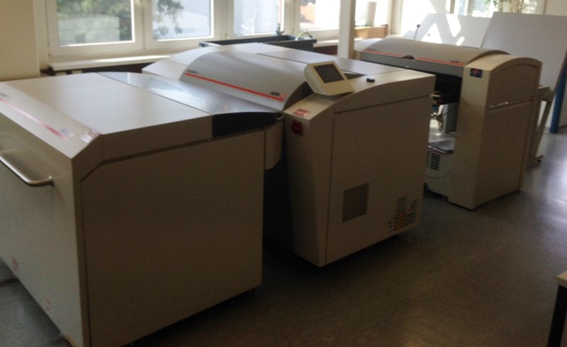 Used Screen PT R4300/AcentoS year 2006 | PressCity