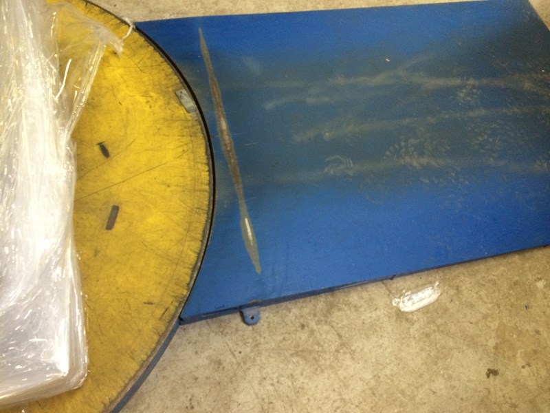 Used Pallet foil wrapper FROMM - FS 401 year 2005 | PressCity