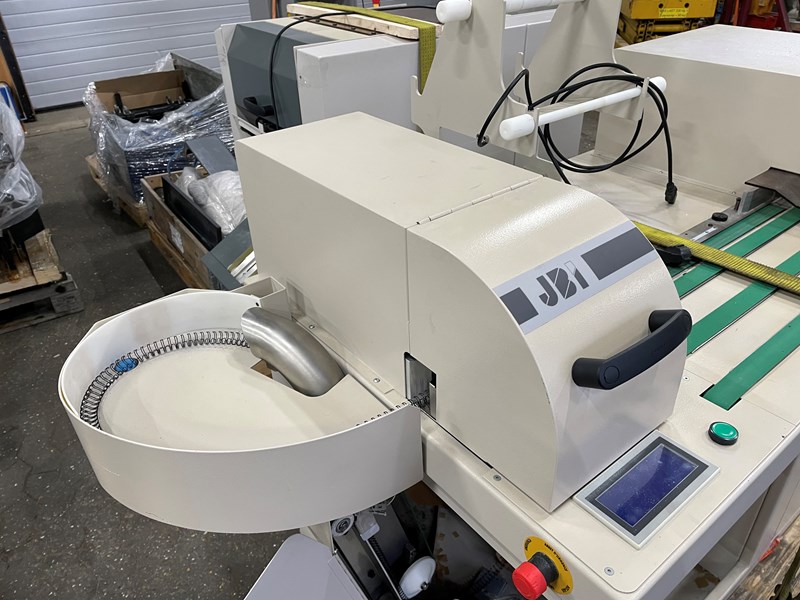 Gebraucht James Burn Wire-O Bind 3500 (WOB 3500) Semi-Automatic Binding ... Gebraucht James Burn Wire-O Bind 3500 (WOB 3500) Semi-Automatic Binding ...