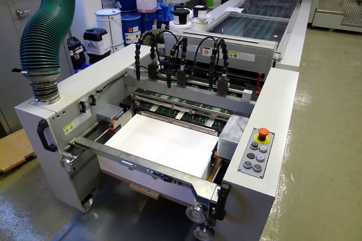 5 color Used KBA Genius 52-5 UV for waterless offset & UV-Ink year 2011 ...