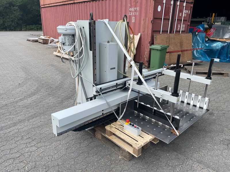 Used Schneider Senator Restacker SR0059 year 2006 | PressCity