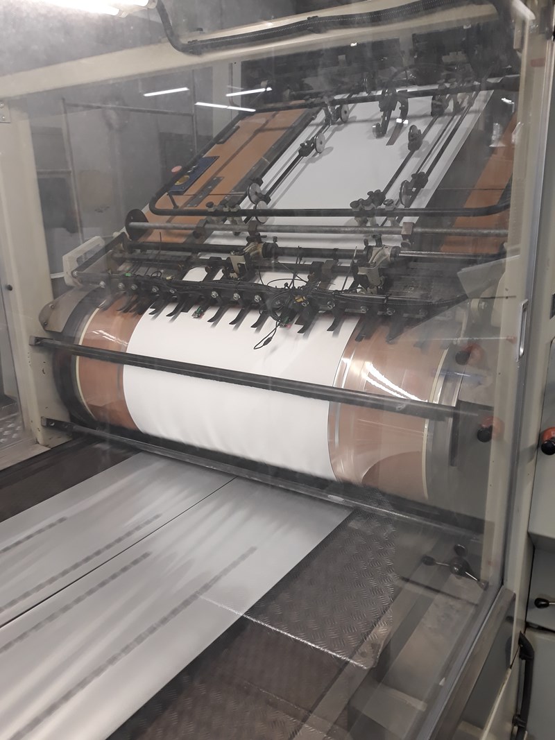 Used Victoria 104 Starfoil Proline Hotfoil year 2001 | PressCity