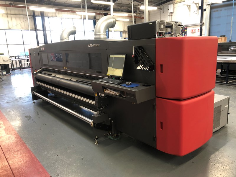 Used EFI Vutek GS3250R year 2011 | PressCity