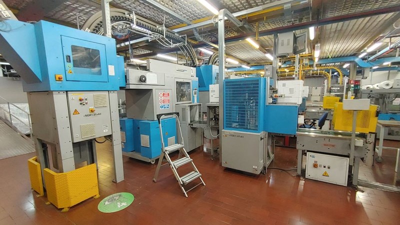 Used Müller Martini including pick up, gripper, stackers, trimming and ...
