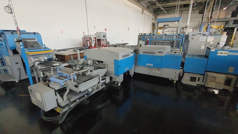 Used Müller Martini including pick up, gripper, stackers, trimming and ...