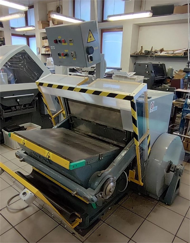 Used Titan Hand Fed Die-Cutting Machine ( 59 x 80 cm ) | PressCity