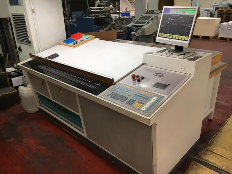 2 color Used Roland 702/3B SW year 1997 | PressCity