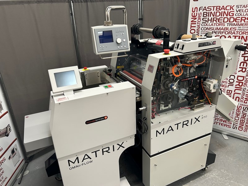 Utilisé Vivid Matrix 370P with Omni-Flow Feeder year 2020 | PressCity