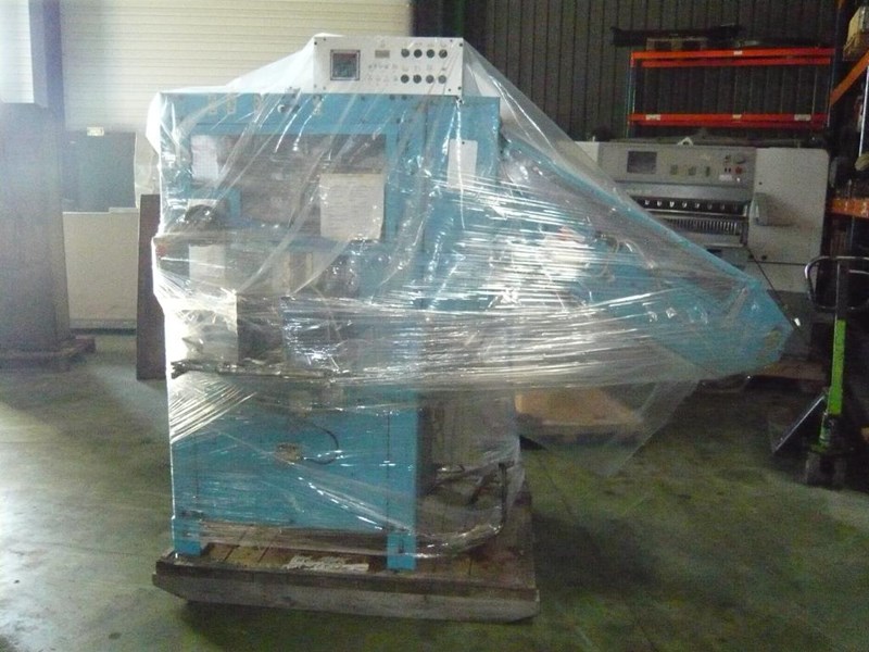 Used Stacker OMG BASSOTTO year 1990 | PressCity