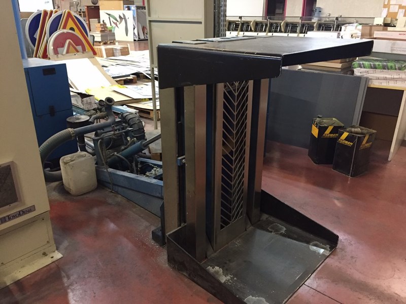 Used Rotek 600 SP Pile Turner (2000) year 2000 | PressCity