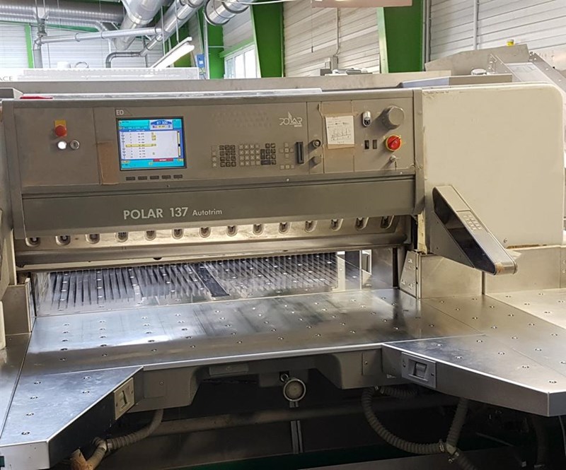 Used Polar 137 ED Autotrim Line year 2003 | PressCity