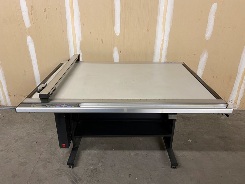 Used Graphtec FC2200-90 | PressCity
