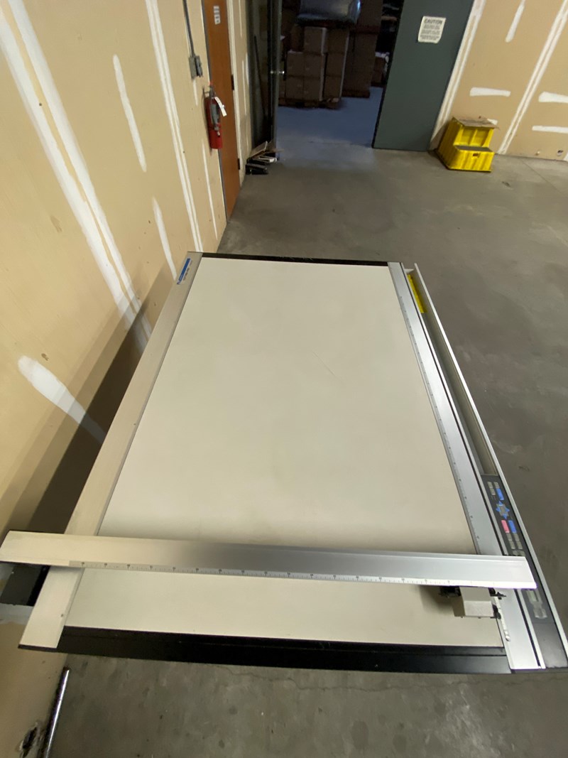 Used Graphtec FC2200-90 | PressCity