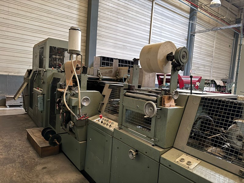 Used Kolbus casing in line BF523 & FE 602 year 1990 | PressCity