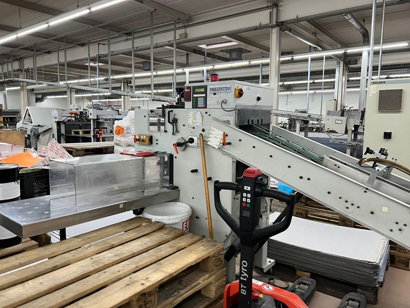 Used Kolbus three knife trimmer HD 142.P year 2004 | PressCity