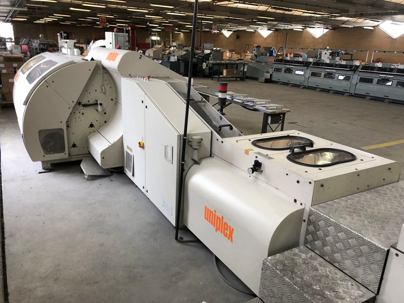 Used Meccanotecnica sewing line Uniplex year 2008 | PressCity