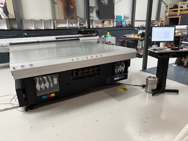 Used 2019 CANON OCE ARIZONA 1380XT FLATBED UV PRINTER WITH 2.2M ROLL ...
