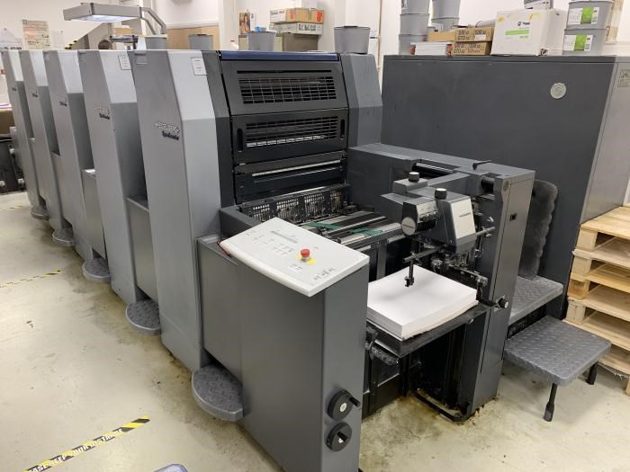 5 color Used Heidelberg Speedmaster 52-5 E year 2002 | PressCity