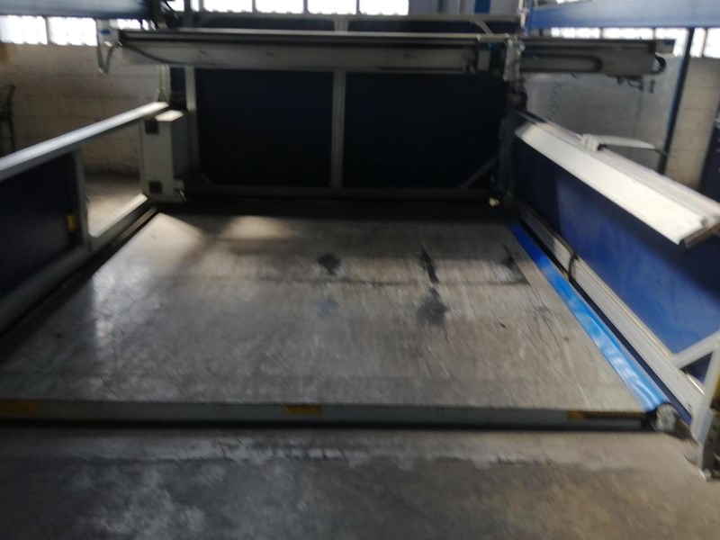 Used Autobox KH2600BE year 2013 | PressCity