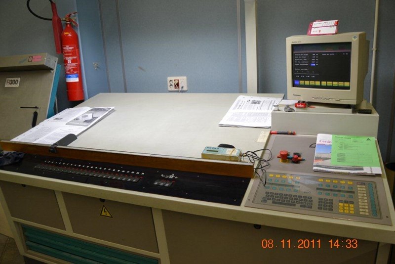 4 color Used Roland 304 N - Age 1998. year 1998 | PressCity