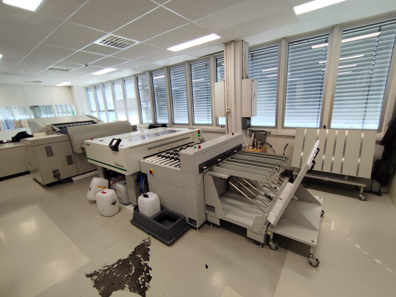 Used Screen PT-R-8900R year 2015 | PressCity