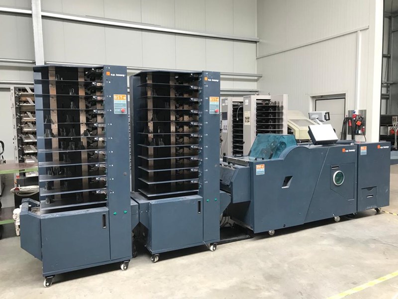 Bourg booklet maker BST-e BM-e E-Series | LA-POSTPRESS
