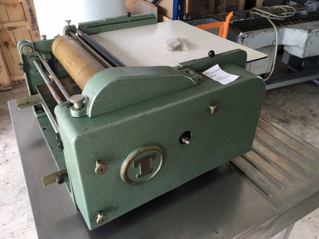 Used Tränklein Roller gluing machine | PressCity
